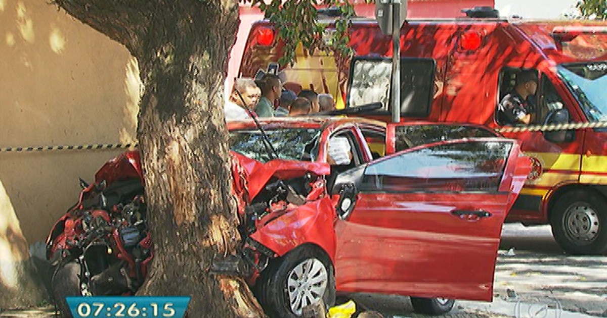 G1 Suspeito Morre Em Troca De Tiros Com A Polícia Na Zona Oeste De Sp
