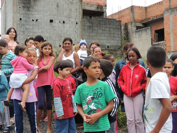 G1 Alunos Não Vão à Escola Por Falta De ônibus Em Itaquaquecetuba