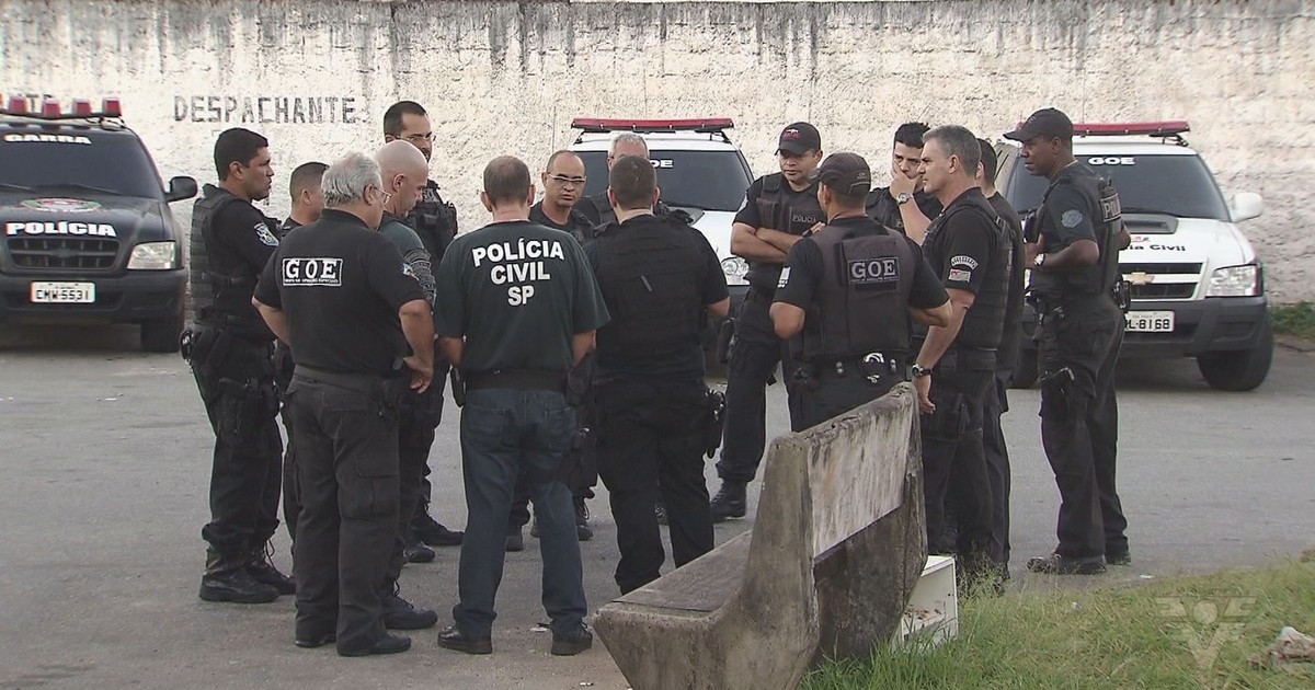 G1 Polícia Apreende Documentos De Facção Criminosa Em Operação Em Pg