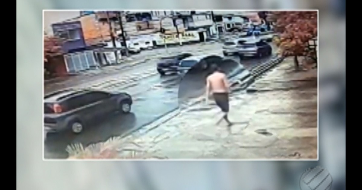 G1 Câmeras Flagram Instante Em Que Menino é Atingido Por Tiro Em