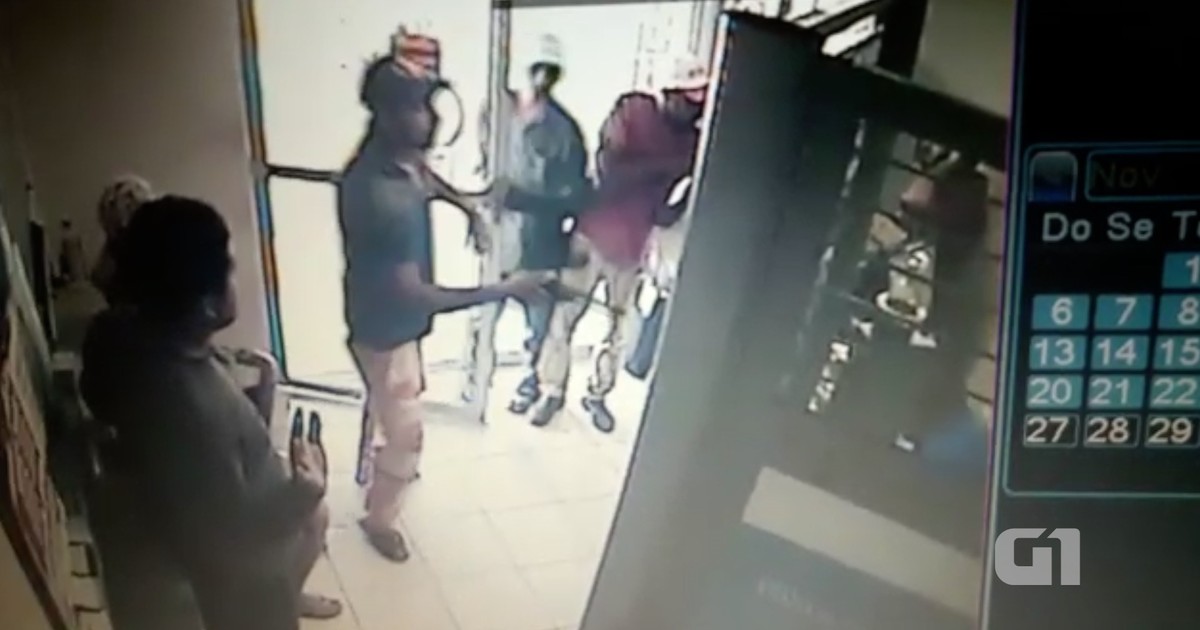G1 Pm Reage E Atira Em Ladrões Durante Assalto A Lotérica No Rn Veja