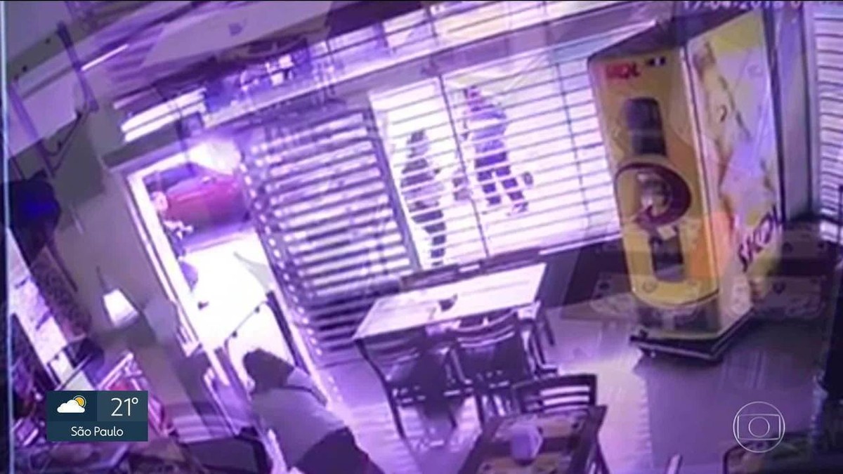 Vídeos mostram momento de explosão em posto de gasolina em SP São Paulo G