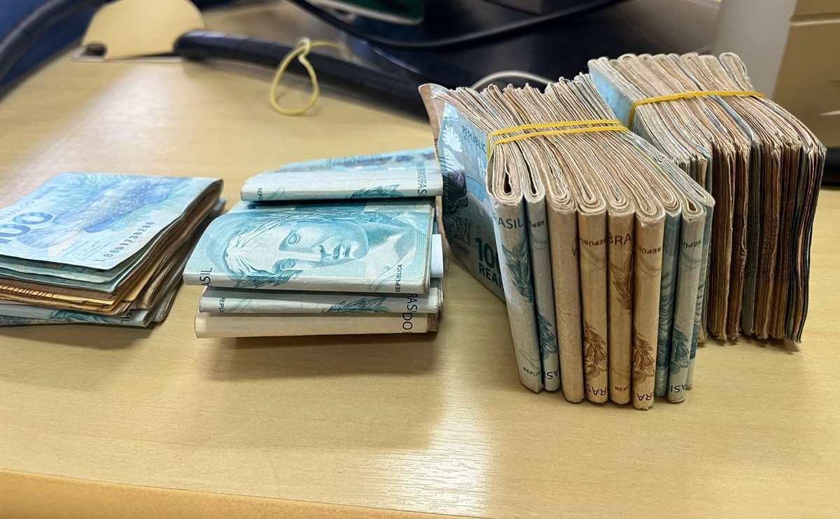 Polícia Federal cumpre mandados de busca e apreensão contra suspeitos