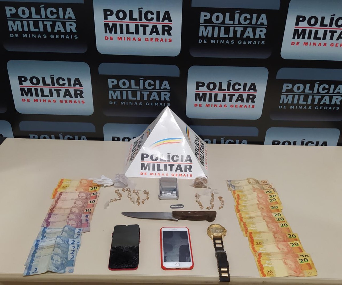Dupla tenta fugir mas acaba presa por tráfico de drogas em Carangola
