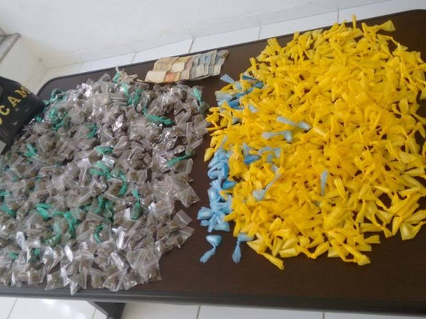 G1 Homem é Preso Com Mais De 900 Porções De Drogas Em Peruíbe Sp
