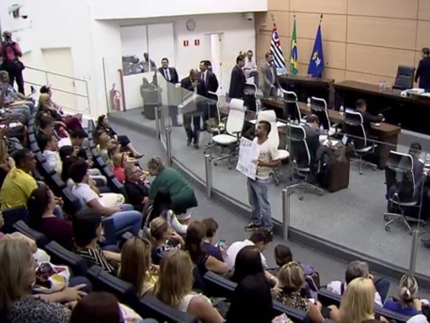 G1 - TJ-SP cassa liminar que suspendia investigação de escândalo em ... G1 - TJ-SP cassa liminar que suspendia investigação de escândalo em ...