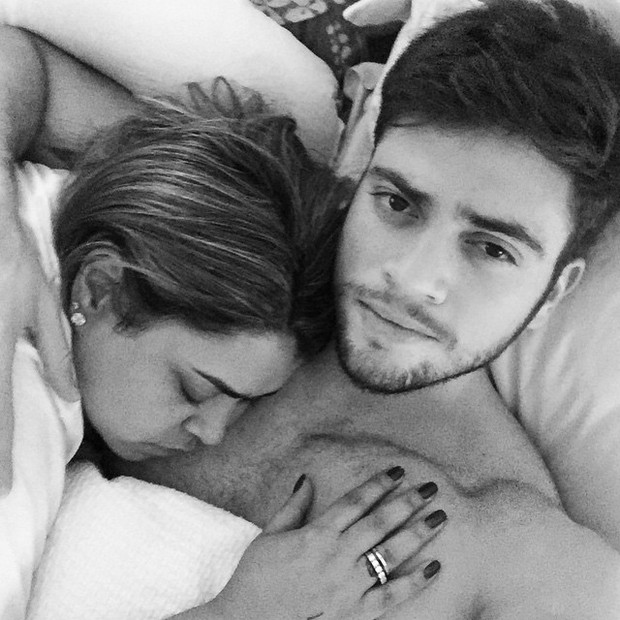 EGO A Uma Semana Do Casamento Noivo De Preta Gil Mostra Intimidade