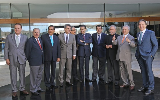 Aliado Desde Primeiro Mandato De Lula Pmdb Critica Pt Em Manifesto