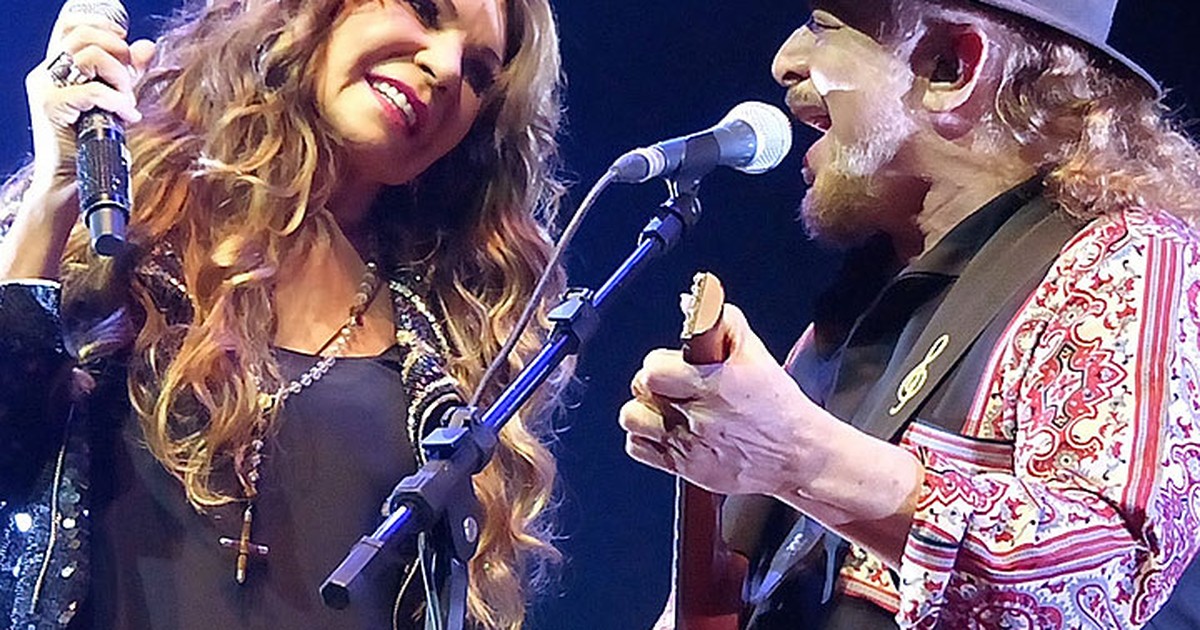 G1 - Elba Ramalho e Geraldo Azevedo fazem show na Concha Acústica - notícias em Música na Bahia