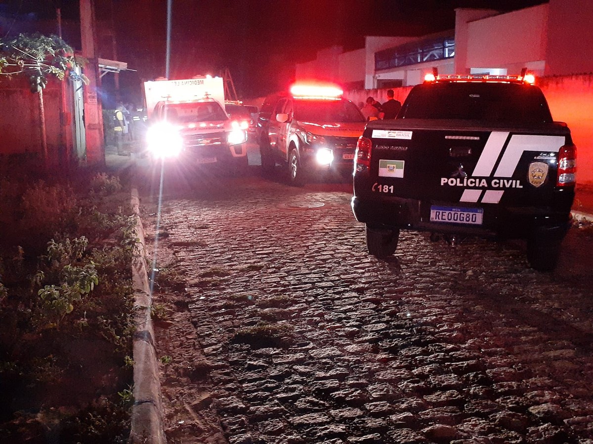 Homem é morto a tiros na Zona Norte de Natal após sair de casa dizendo