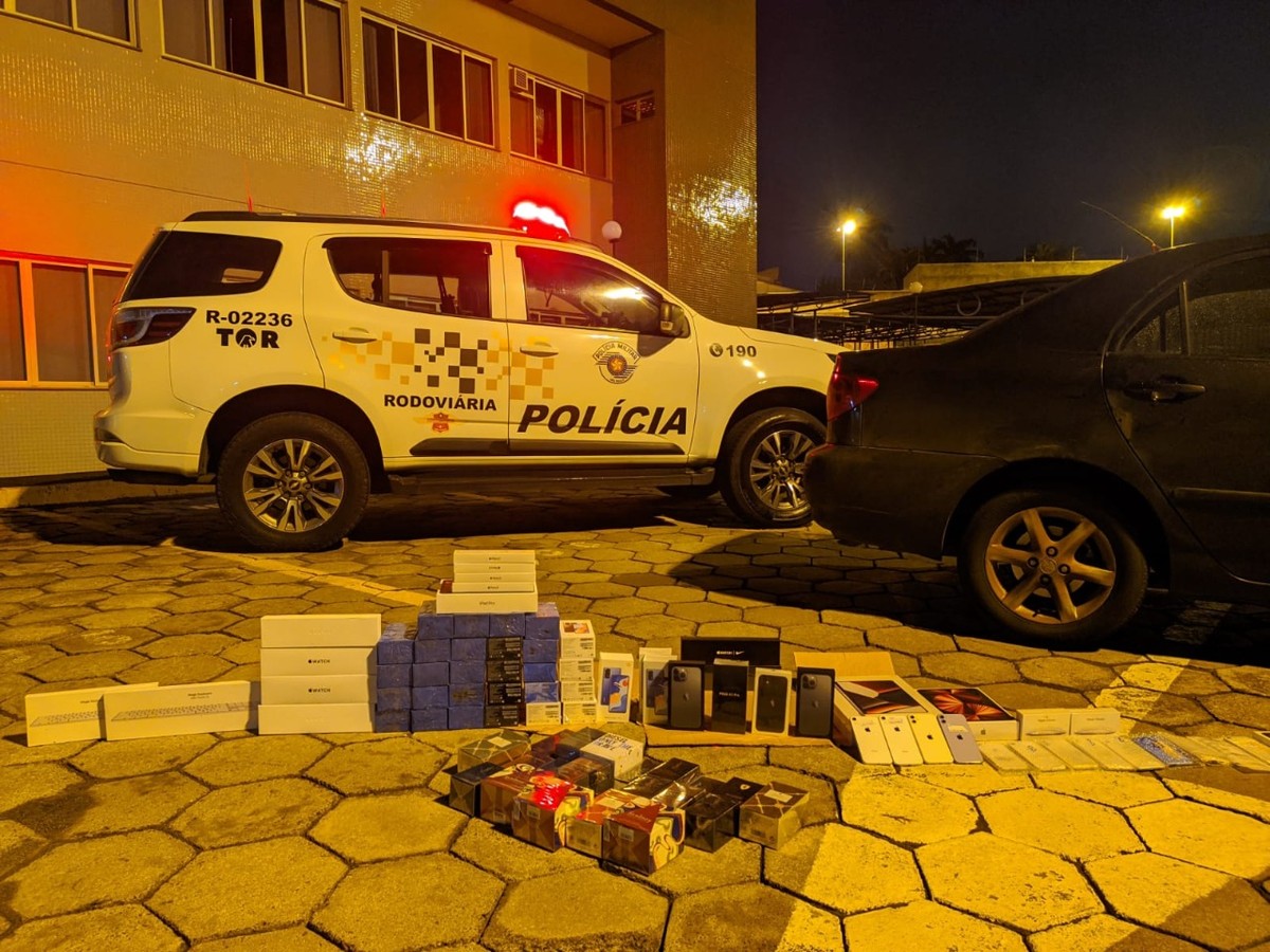 Mercadorias sem nota fiscal são apreendidas pela Polícia Rodoviária em