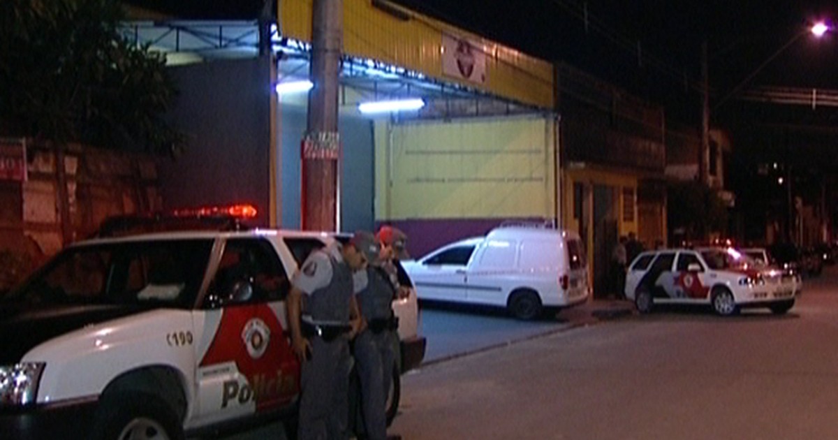 G1 Pm é Morto Na Porta De Supermercado Em Guarulhos Notícias Em São