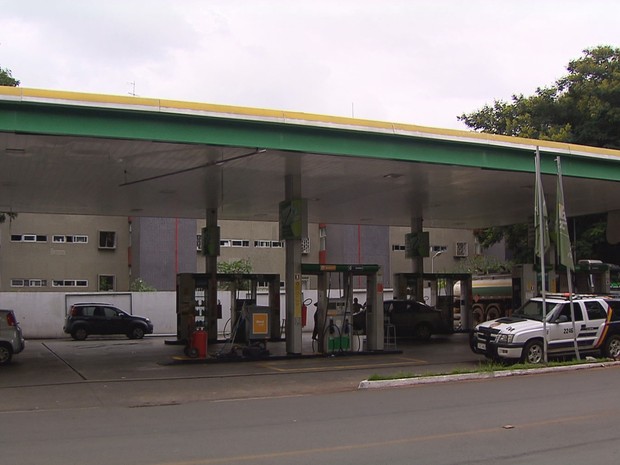 G1 Homem é Preso Após Roubo No Posto De Gasolina Em Que Trabalhava No