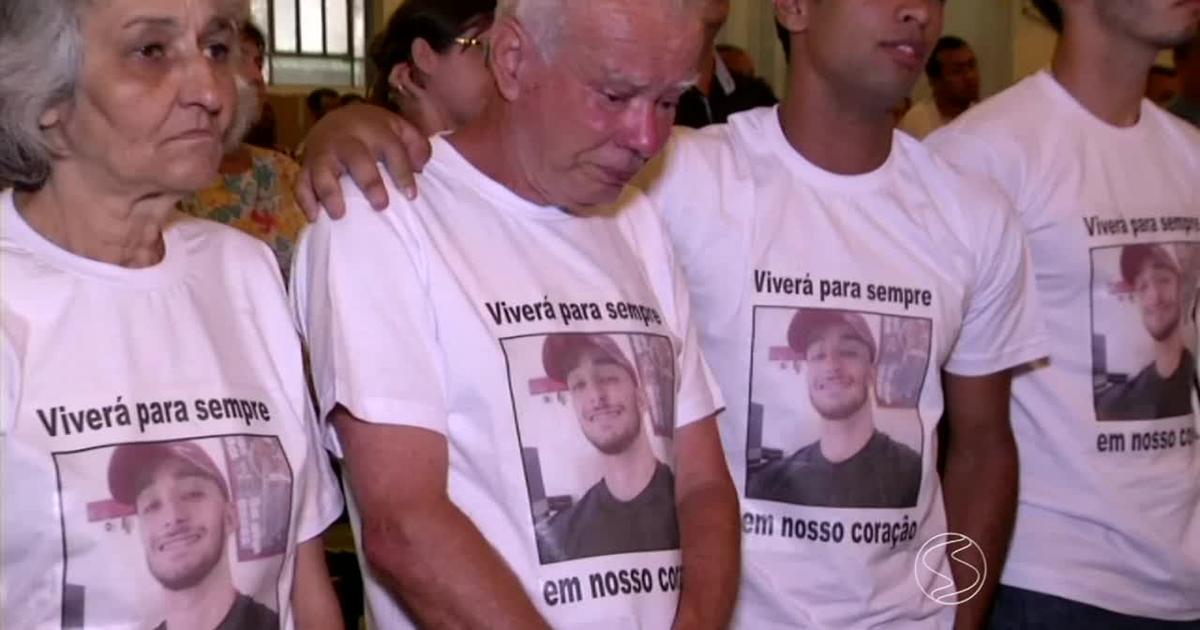 G1 Missa De 7º Dia Reúne Família E Amigos De Jovem Morto Em Vassouras