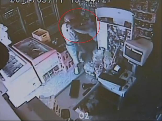 G1 Câmera De Segurança Flagra Assalto Em Mercearia De Lençóis