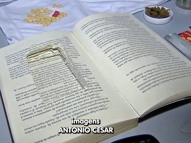 G1 - DJ é preso em MT com ecstasy escondido em fundo falso de livro ... G1 - DJ é preso em MT com ecstasy escondido em fundo falso de livro ...