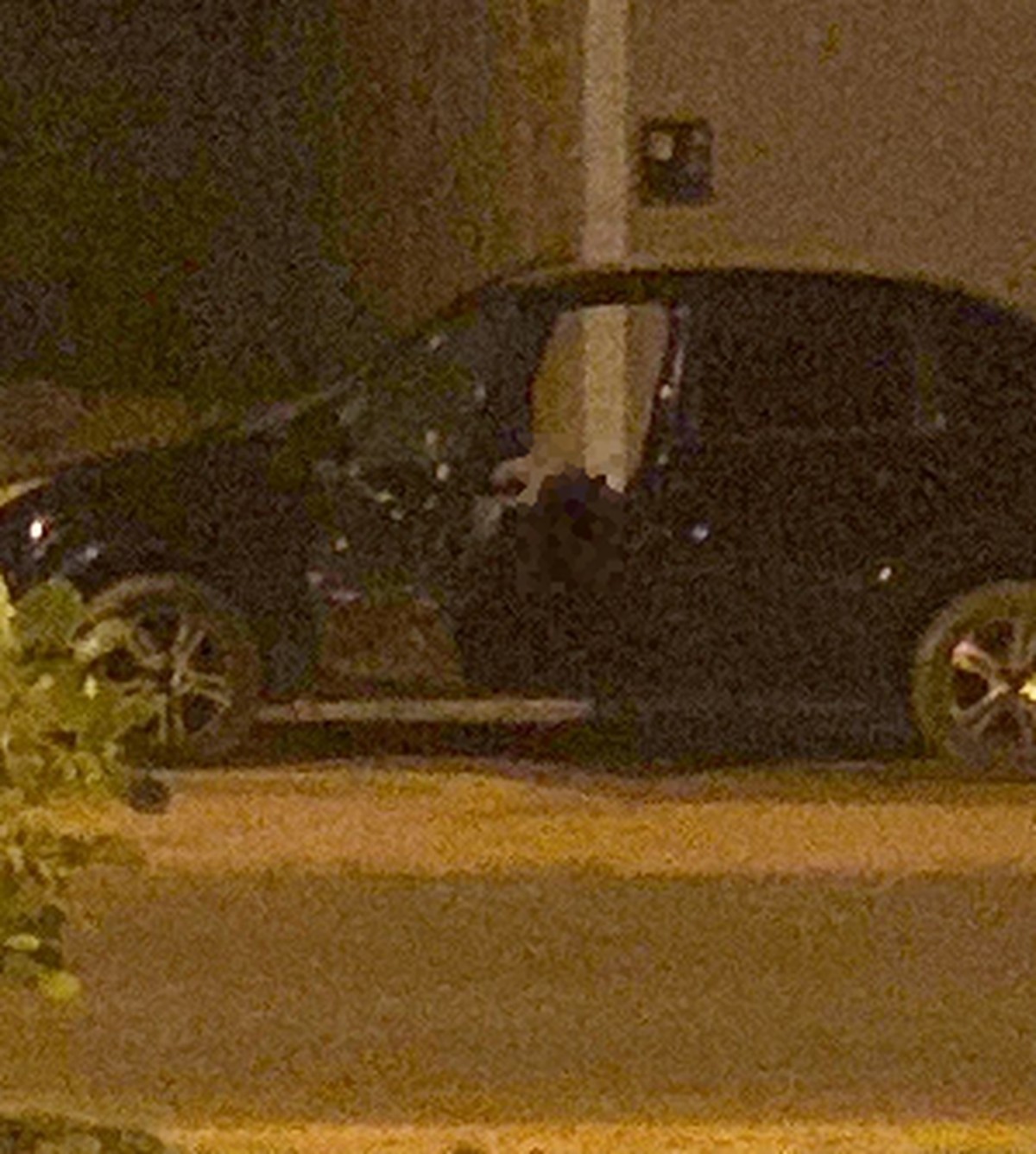 Jovem é assassinado a tiros dentro de carro na região sul de Palmas Tocantins G