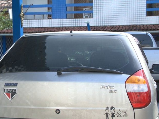 G1 Pm Reage A Tentativa De Assalto E Fere Um Dos 3 Suspeitos Na Serra