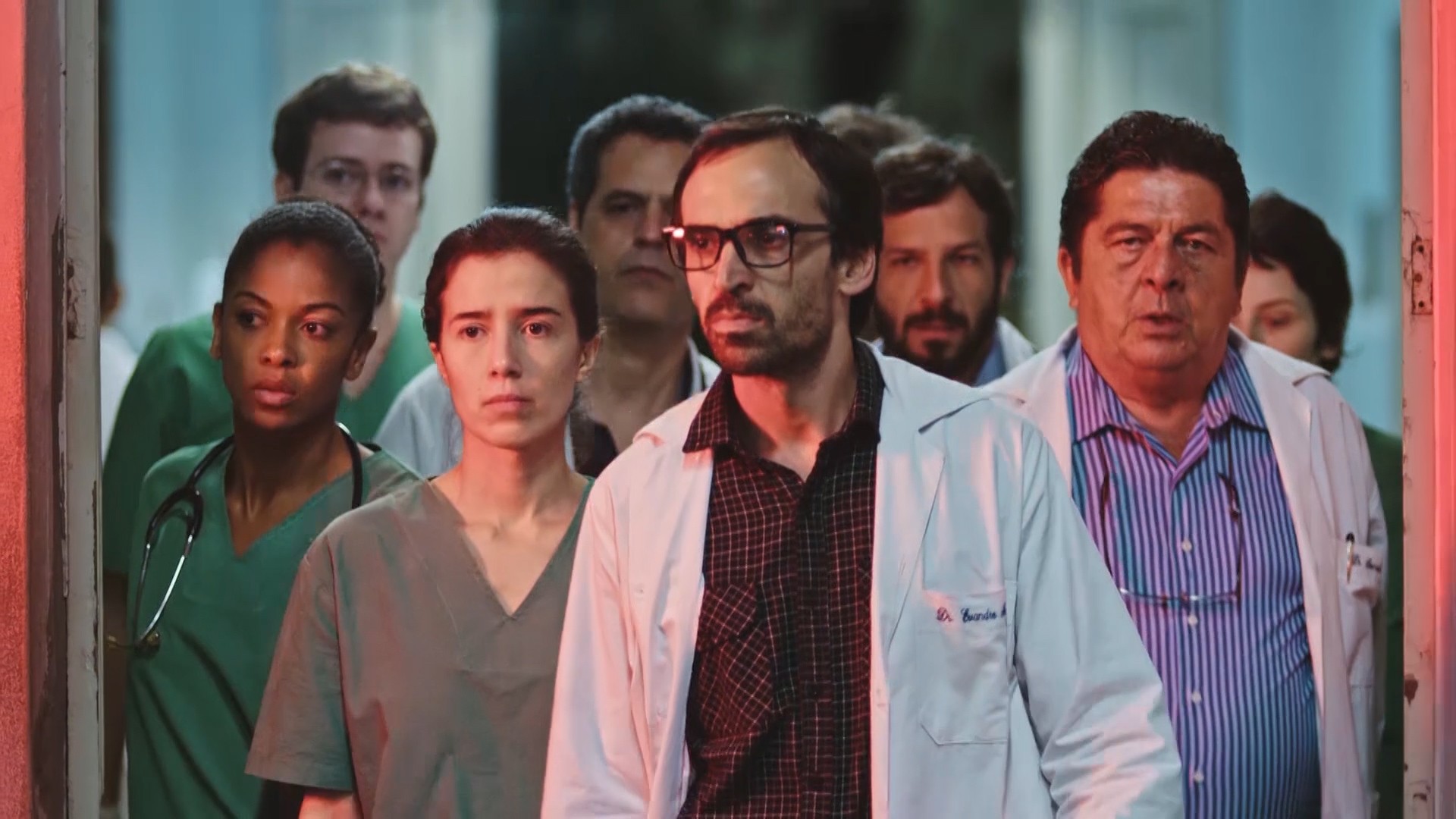 'Sob Pressão': vídeos revelam o que vem por aí na nova série da Globo ...