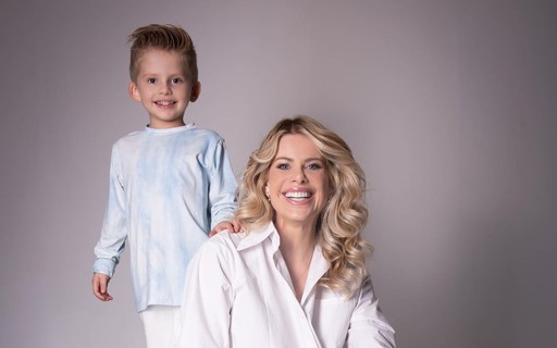 Karina Bacchi Leva O Filho Enrico Para Conhecer Israel Vogue Celebridade