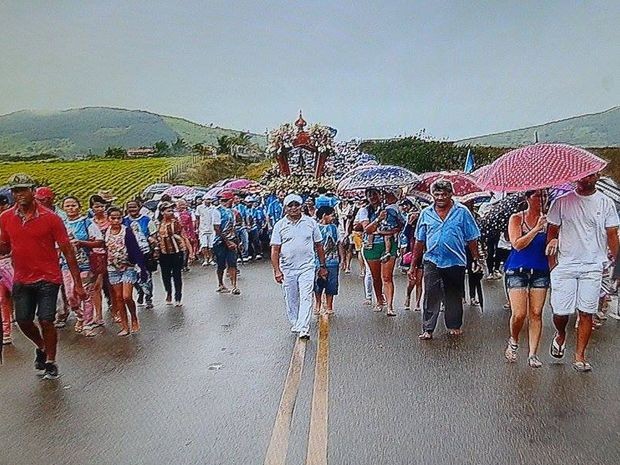 G1 Milhares De Fiéis De Se Participam De Peregrinação De Nossa Srª