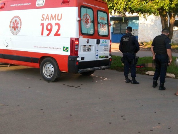 G1 Homem é Encontrado Morto Em Canteiro De Avenida Em Ariquemes