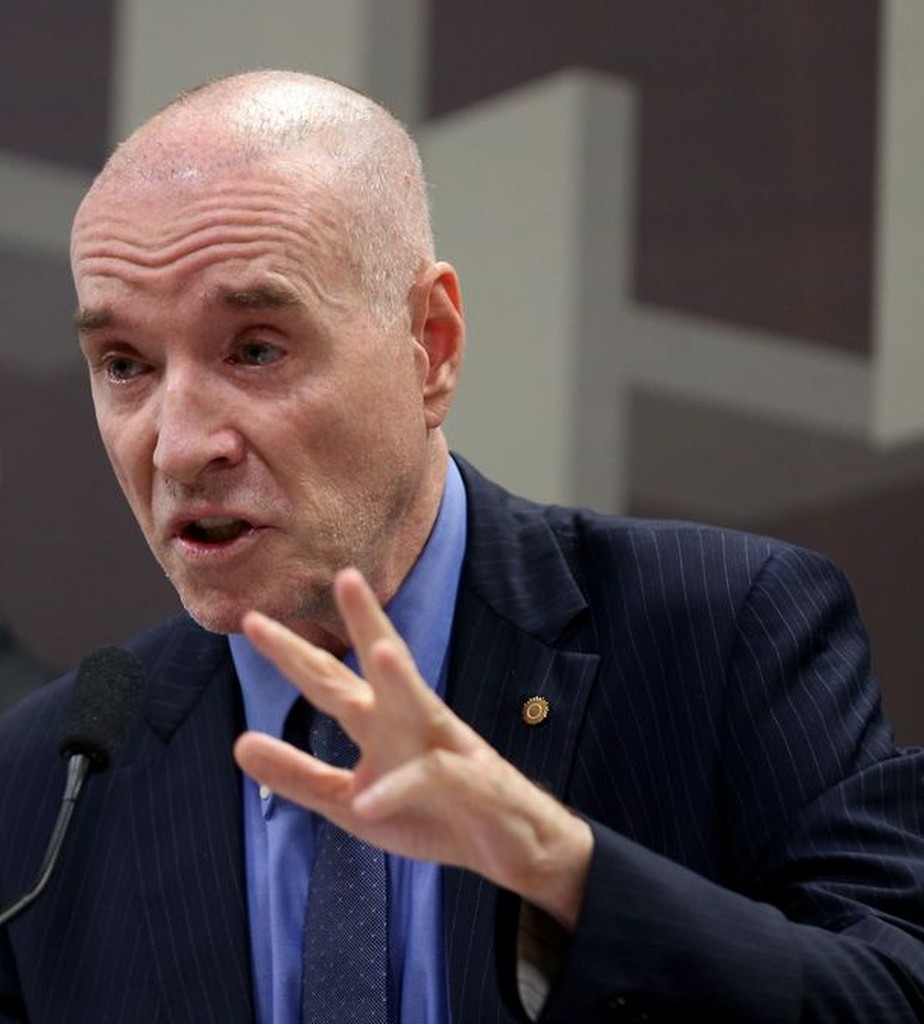 Eike Batista é multado em R milhões pela CVM Renda Variável Valor Investe