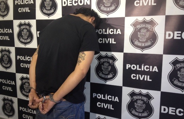 G1 Suspeito De Fazer Empréstimos No Nome De Terceiros é Preso Em