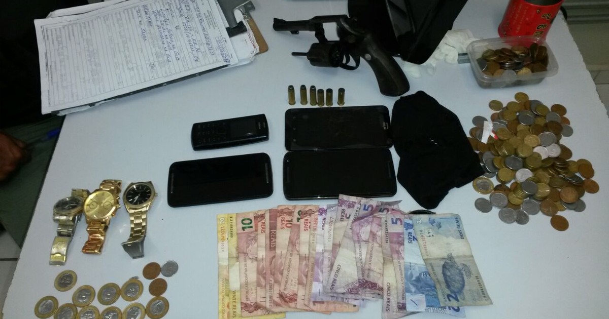 G1 Polícia Prende Suspeitos De Praticar Assaltos No Agreste De
