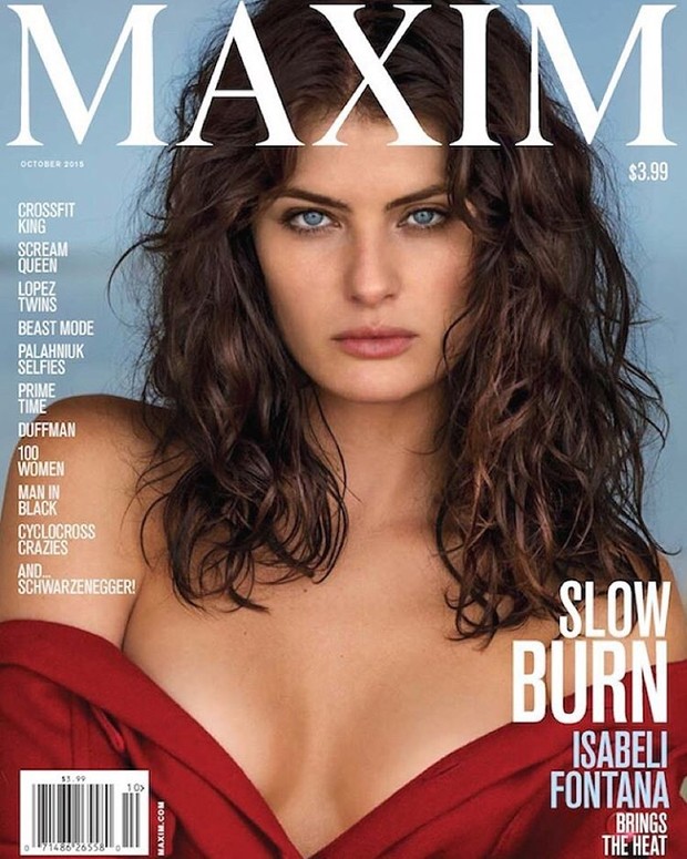 Ego Isabelli Fontana Deixa Parte Do Seio à Mostra Em Ensaio