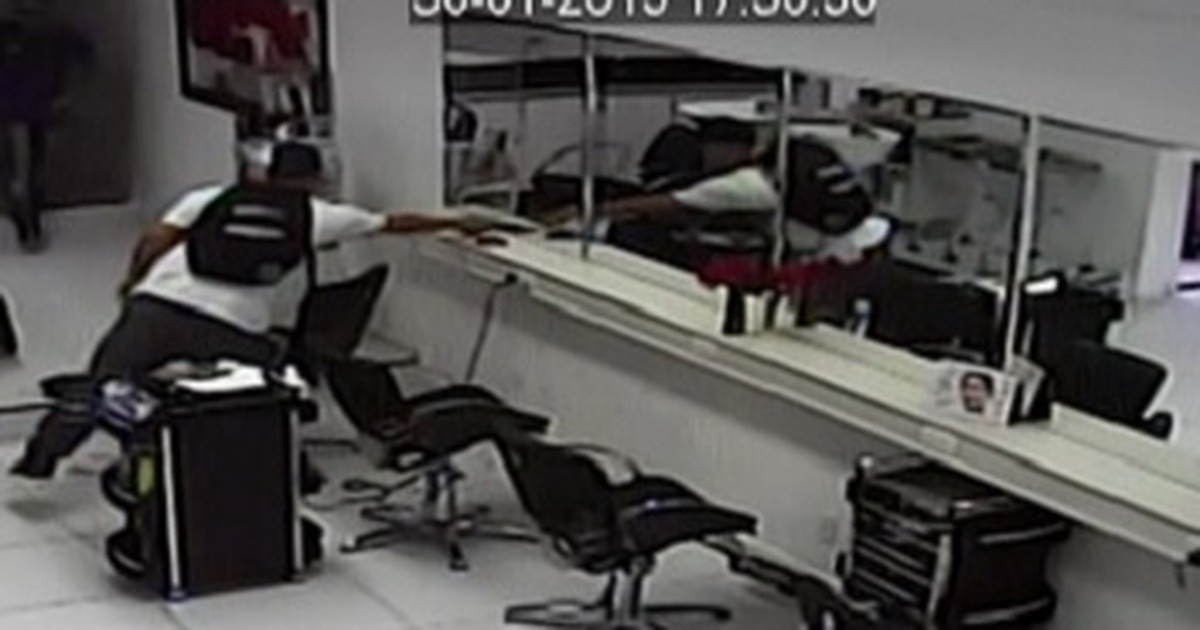 G1 Salão De Beleza é Assaltado Por Três Criminosos Em São José Sp
