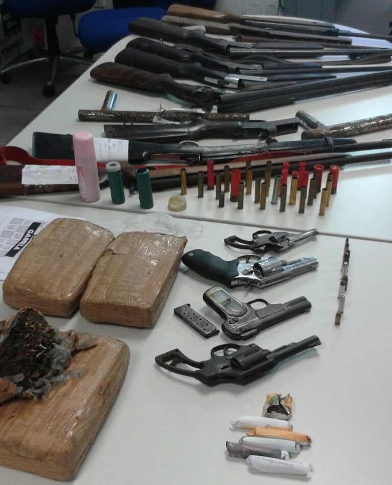 G1 Grupo Suspeito De 15 Mortes Tráfico De Drogas E Venda De Armas é