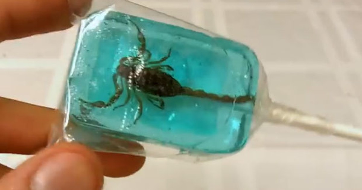 G1 Mãe Se Indigna Ao Achar Escorpião No Pirulito Do Filho De 2 Anos