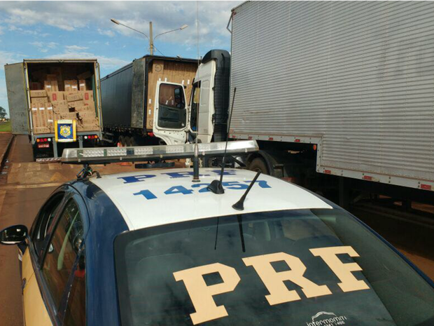 G1 Prf Apreende Carga De R 14 Milhões Em Cigarros Contrabandeados Em