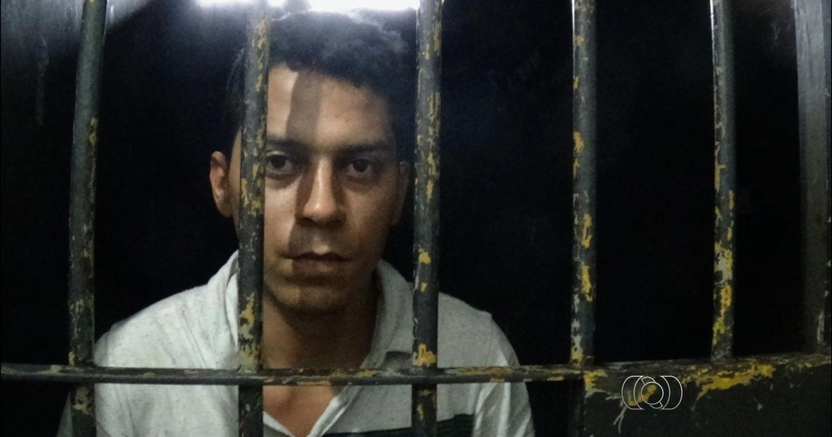 G1 Polícia Apresenta Suspeito De Liderar à Distância Tráfico De
