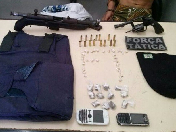 G1 Pm Detém Quadrilha Com Armas E Drogas Em Campina Grande Notícias