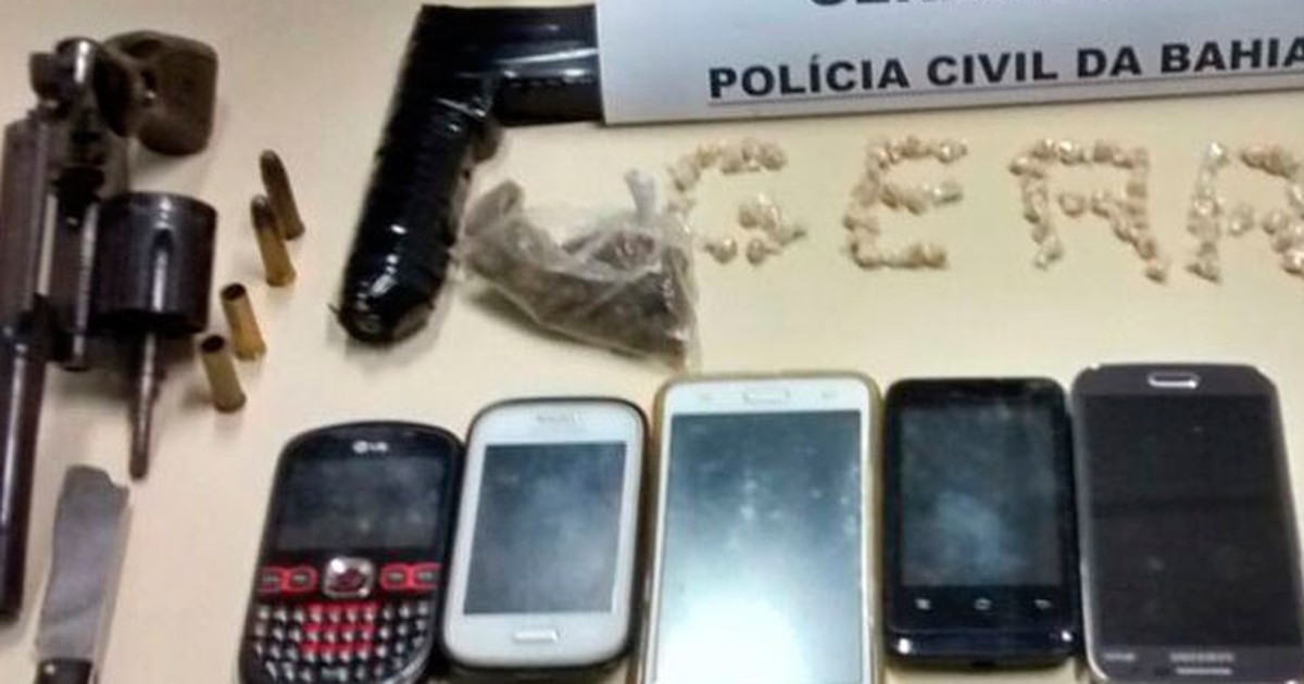 G1 Quatro São Presos E 6 Adolescentes Apreendidos Por Assalto A