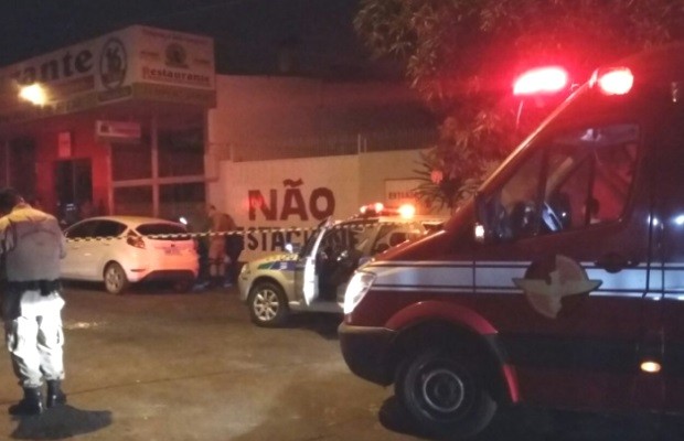 G1 - Policial federal reage a tentativa de assalto e mata suspeito, em ... G1 - Policial federal reage a tentativa de assalto e mata suspeito, em ...