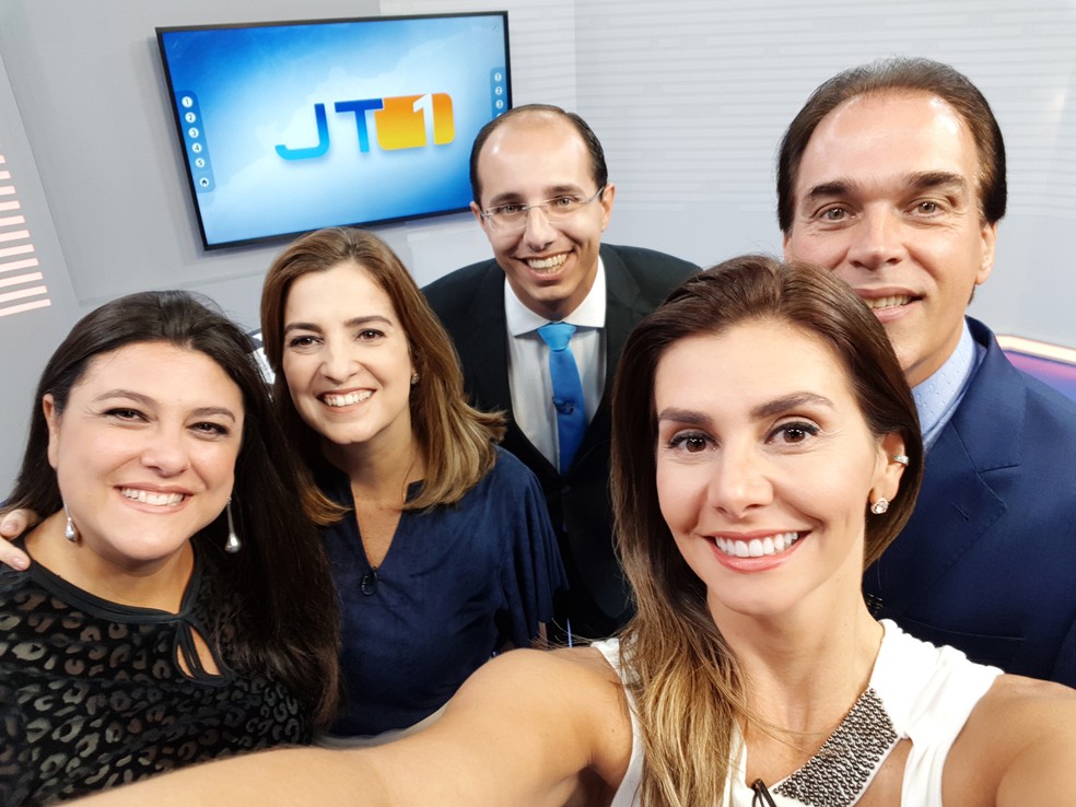 TV Tribuna estreia novo cenário no jornalismo tv tribuna Rede Globo
