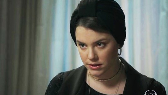 Alice Wegmann interpreta Dalila Abdallah em Órfãos da Terra personagem GSHOW