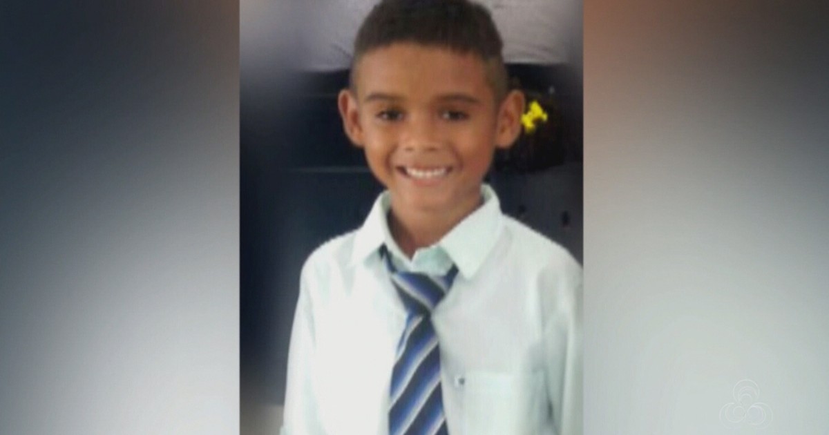 G1 - Corpo de menino que caiu em bueiro no AM é liberado após quase 1 ...