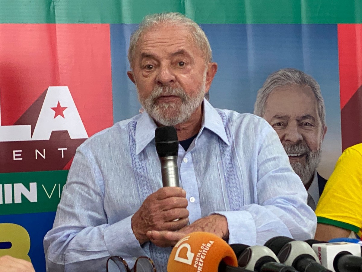 Campanha de Lula adia pela segunda vez divulgação de carta a