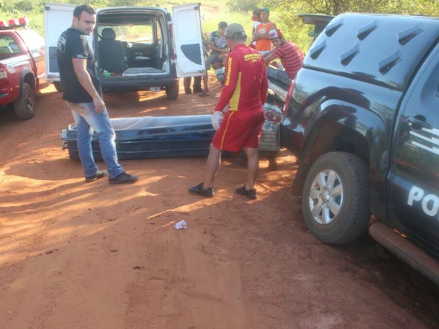 G1 Jovem é Preso Por Matar O Padrasto A Pauladas E Jogar O Corpo Em