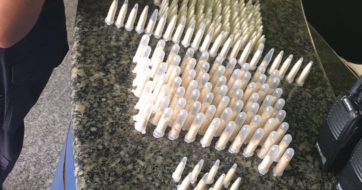 G1 - Dupla é flagrada com drogas em Angra dos Reis, RJ - notícias em Sul do Rio e Costa Verde