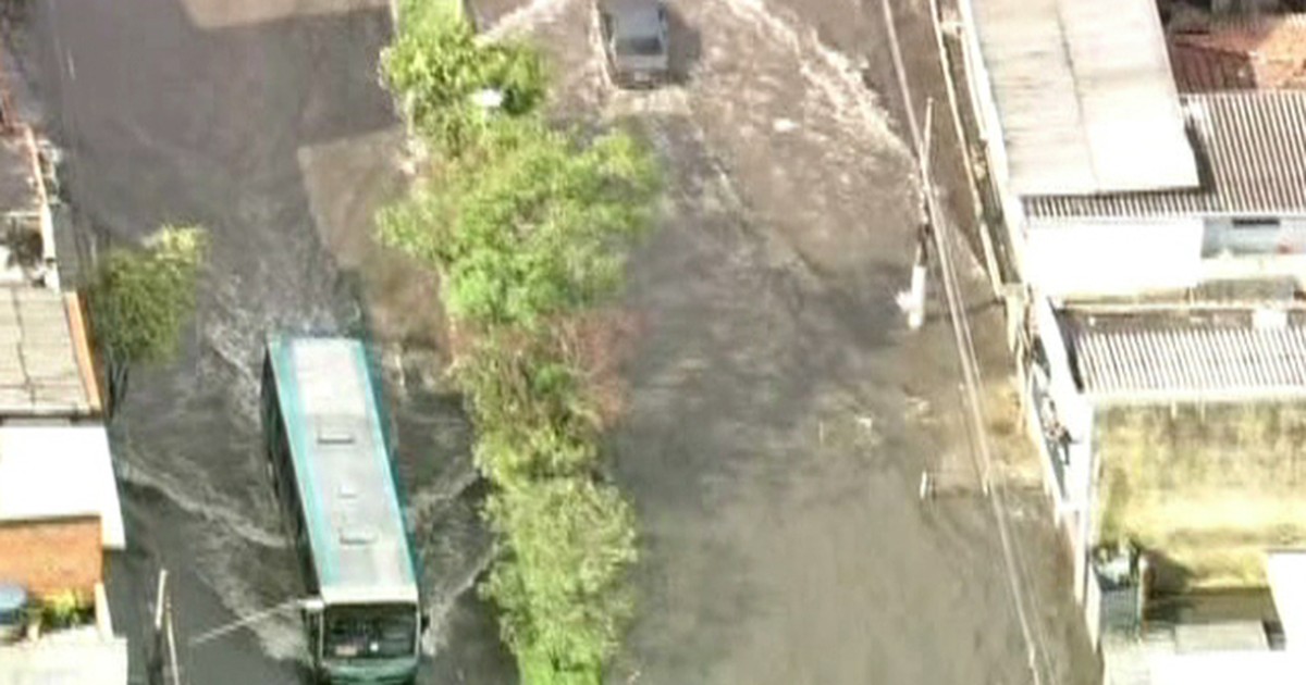 G Chuva forte alaga ruas de Osasco notícias em São Paulo