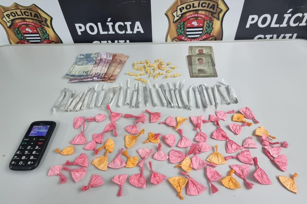 Suspeito de tráfico de drogas tenta fugir da polícia mas acaba preso em flagrante em Peruíbe SP