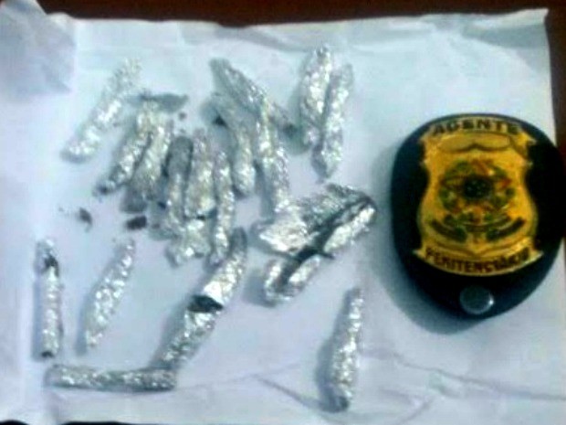 G1 Mulher Tenta Entrar Em Presídio Com Droga Na Vagina E é Presa No