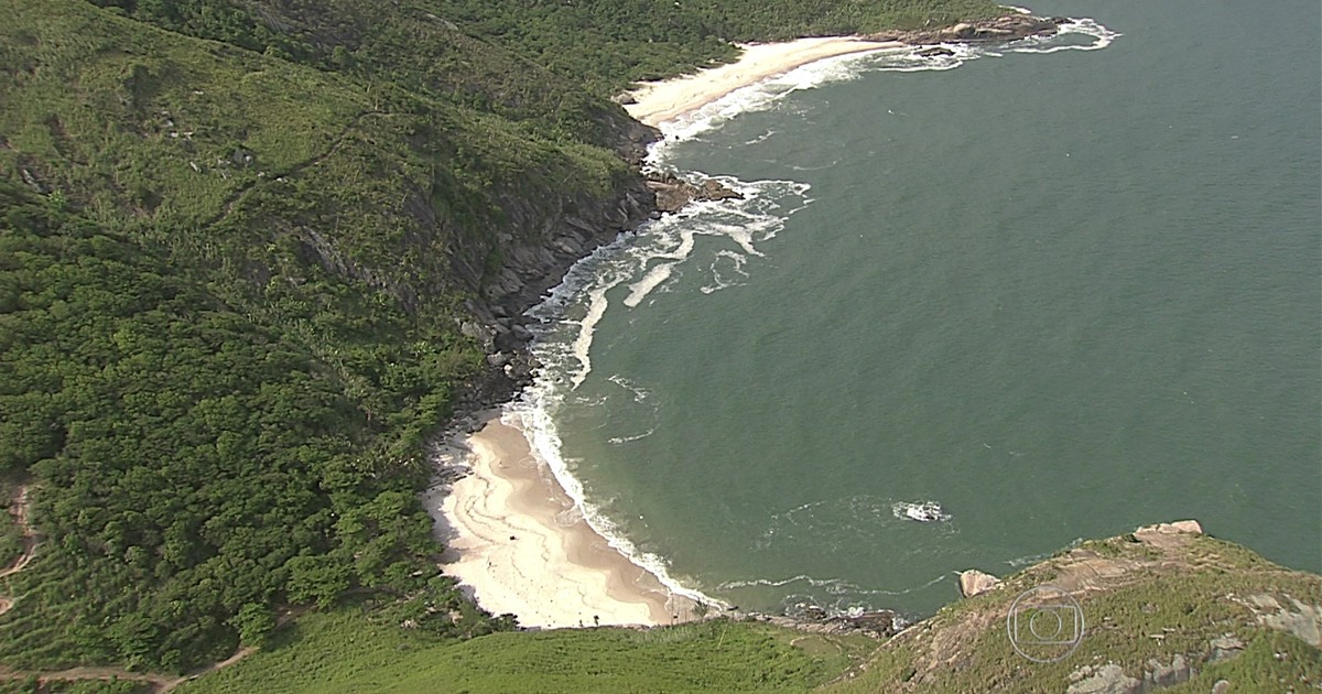 G1 - Família reconhece corpo que seria de jovem sumido no mar do Rio ...