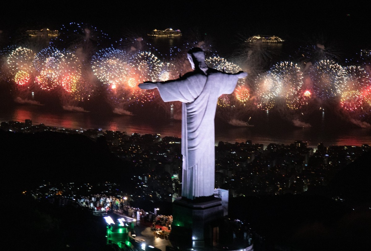 Réveillon 2024 Rio terá festa na Praça Mauá além de Copacabana e mais
