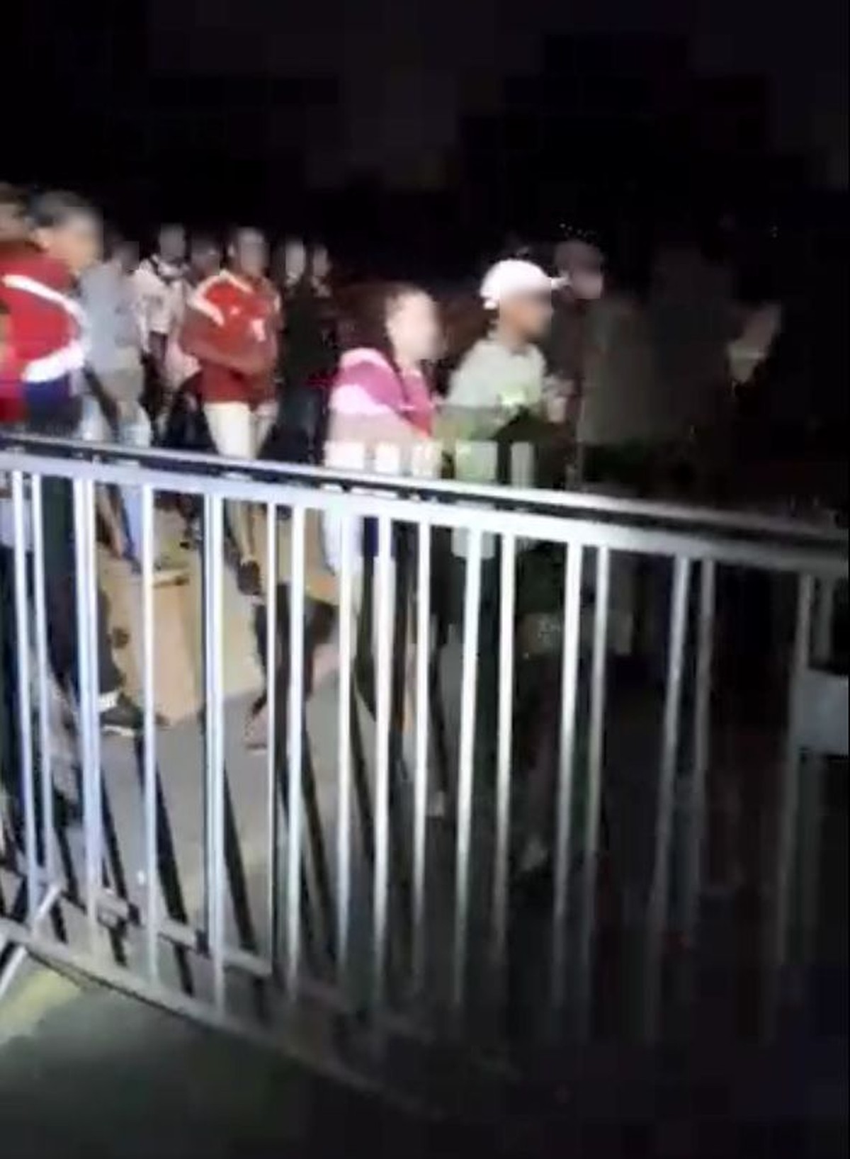 GCM encerra festa clandestina 400 pessoas em São José dos Campos